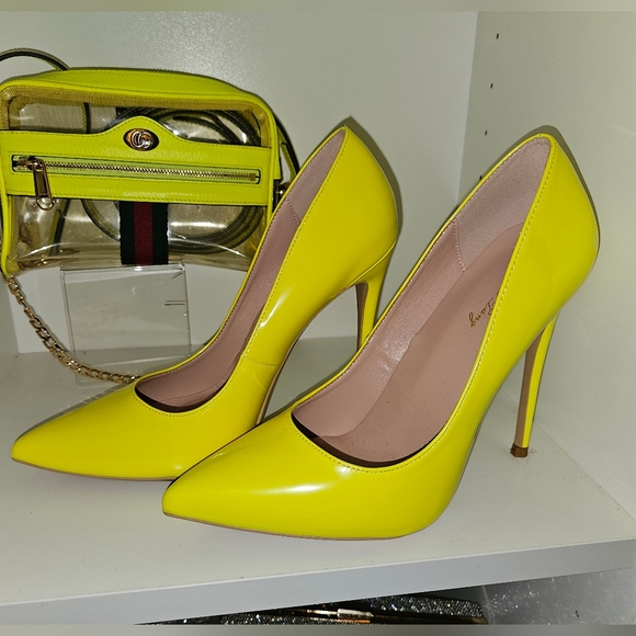 Elisabet Tang | Shoes | Elizabet Tang Pointed High Heel Pump | Poshmark